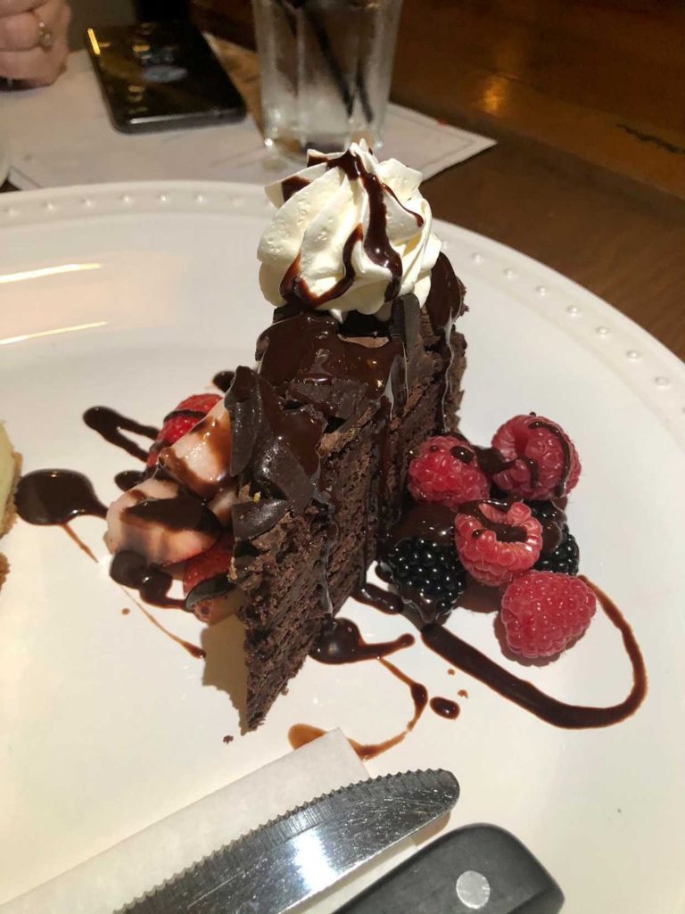 Paddlefish Orlando: The Perfect Combo Of Delicious Food And Ambiance